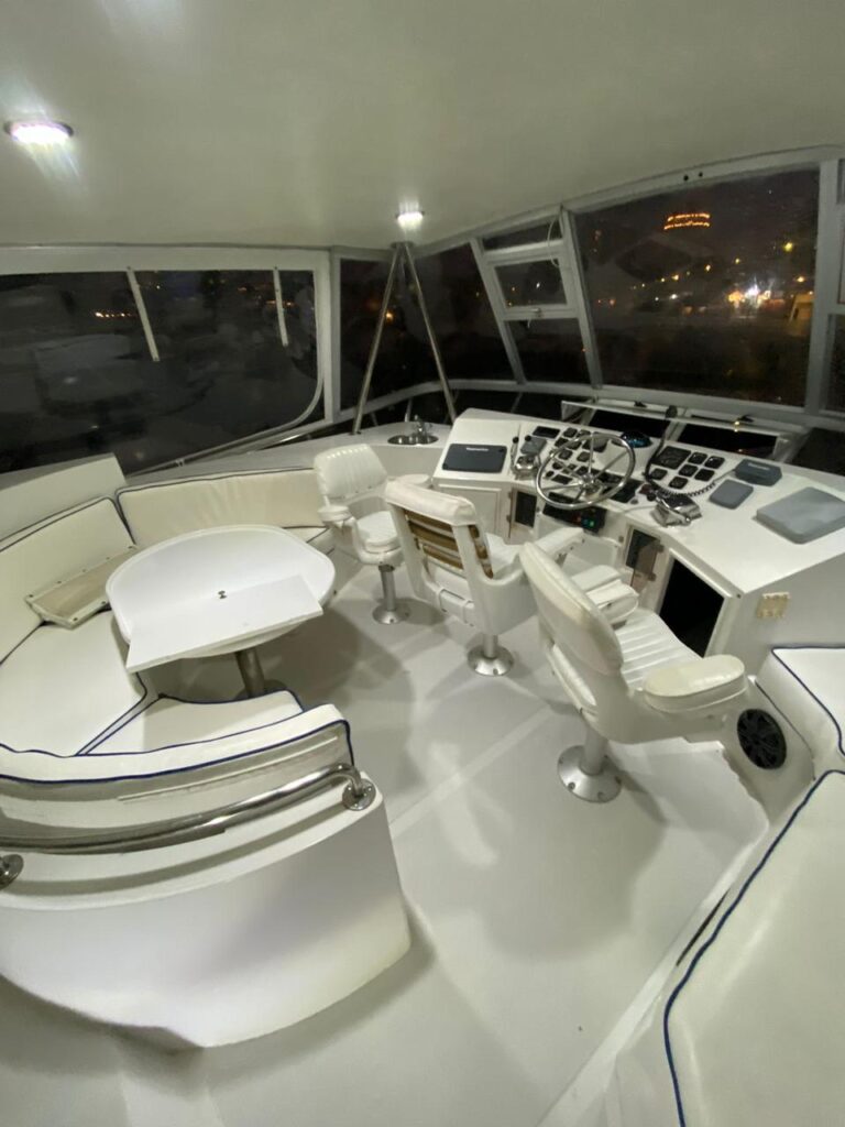 Luxury Yacht Mikelson 60 Puerto Vallarta