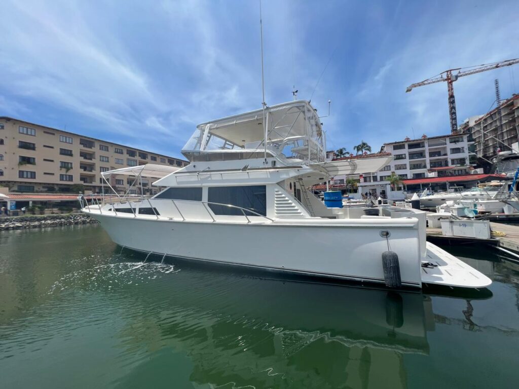 Luxury Yacht Mikelson 60 Puerto Vallarta