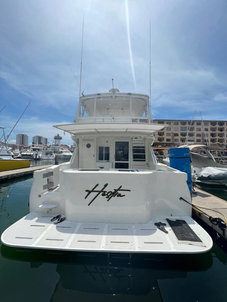 Luxury Yacht Mikelson 60 Puerto Vallarta