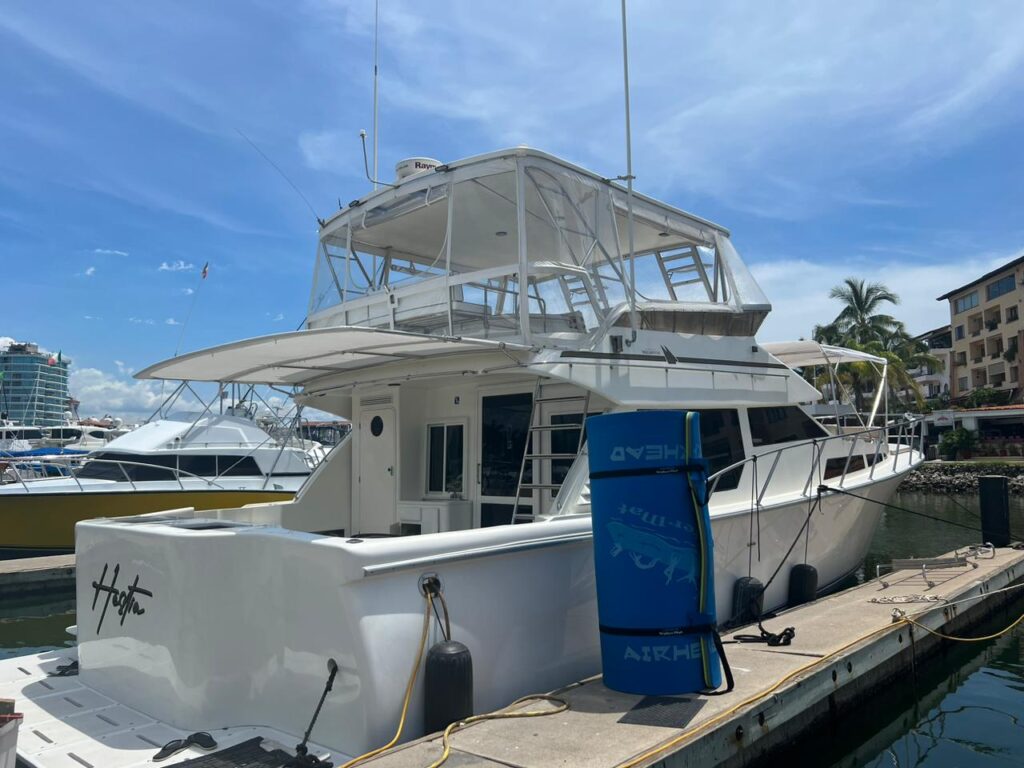 Luxury Yacht Mikelson 60 Puerto Vallarta