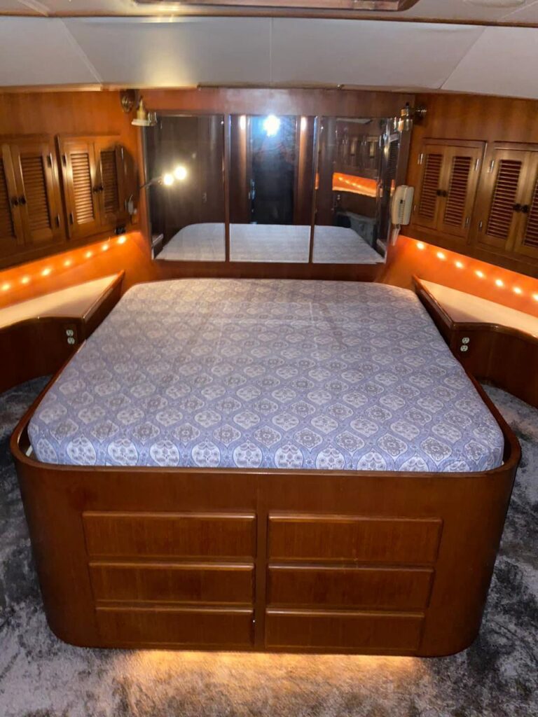 Luxury Yacht Mikelson 60 Puerto Vallarta
