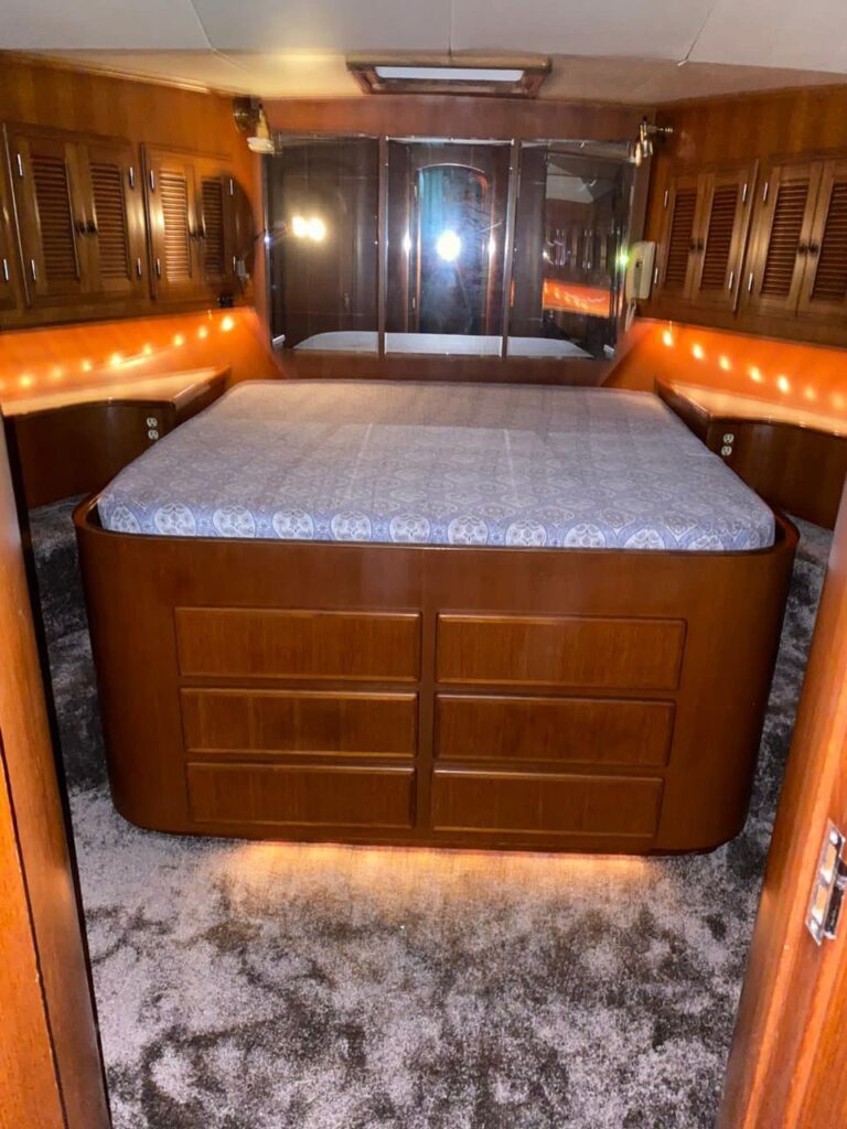 Luxury Yacht Mikelson 60 Puerto Vallarta